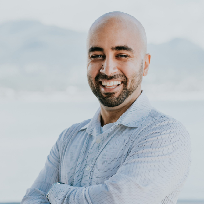 Choosing the Right Marketing Partner: Insights from Behdad Jamshidi
